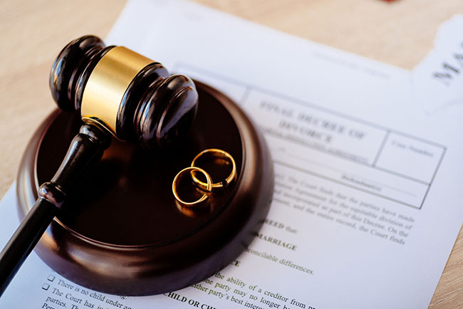 Understanding the Warning Signs of Contested Divorce - Robert G. Spaugh ...